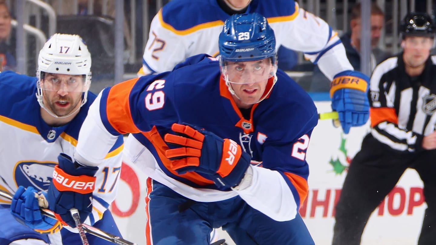 What should the New York Islanders do?