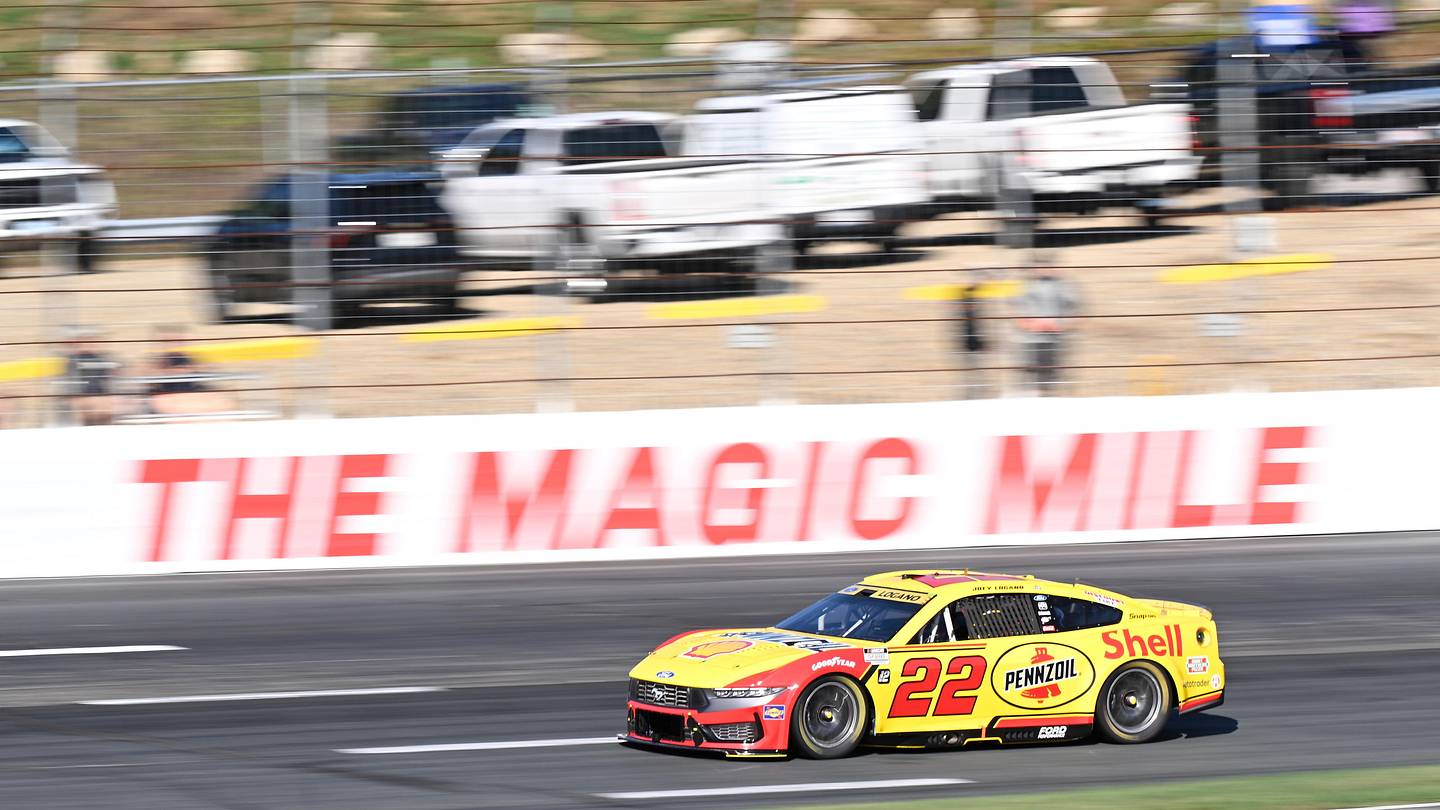 NASCAR Live Race Updates: Mobil 1 301 at New Hampshire