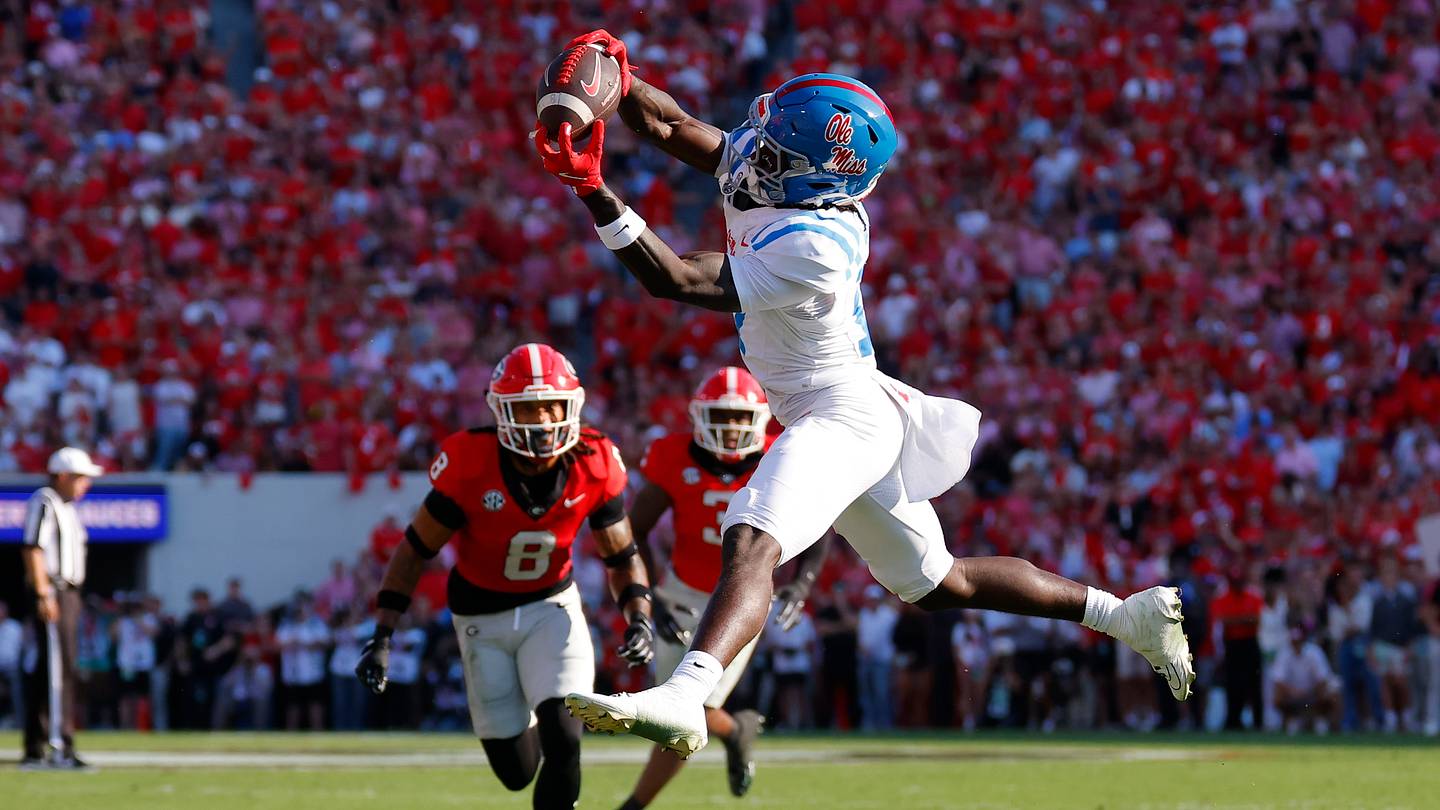 Lane Kiffin bolsters LSU's WR room with Winston Watkins reunion