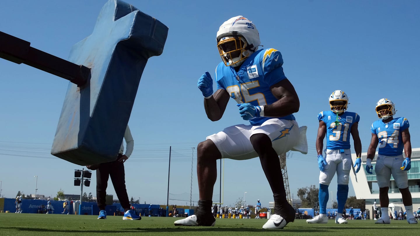 Raheim Sanders shakes up Chargers RB room with explosive preseason debut