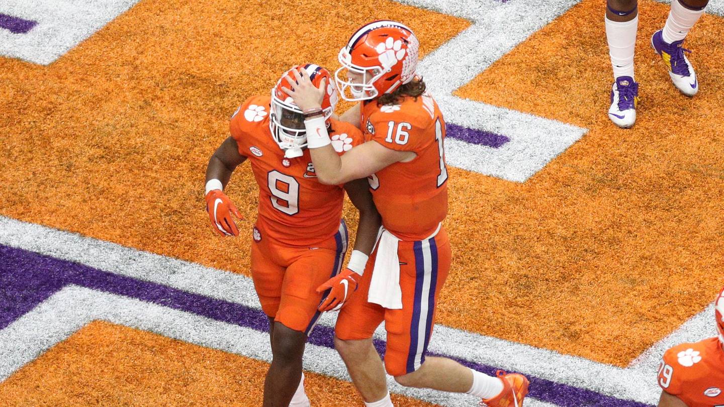 Former Clemson Teammates Explode in Win Over Indianapolis Colts