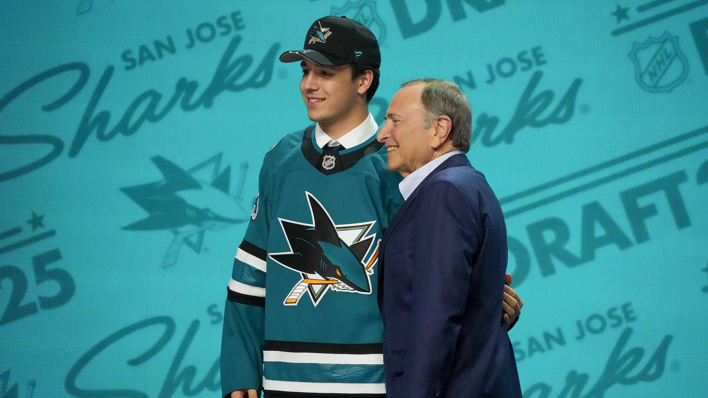 Sharks announce Dev Camp roster, son of Sharks legend among camp invites