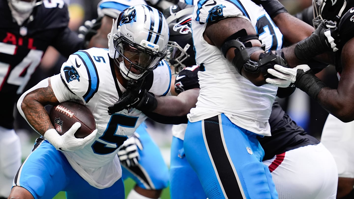 Why one NFL writer recommends sitting Rico Dowdle vs. Rams this week