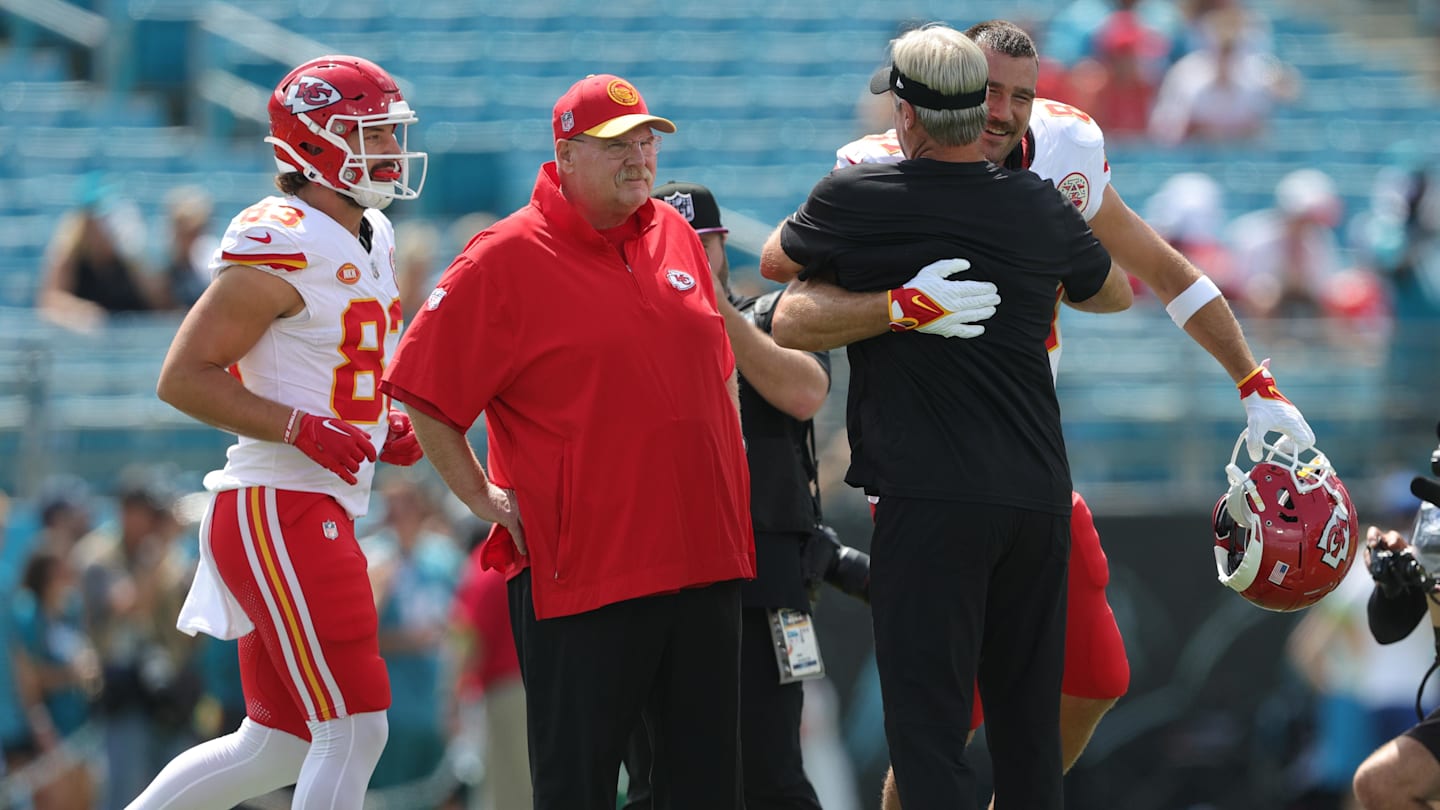 Former Chiefs Coach Still Without NFL Job During Training Camp