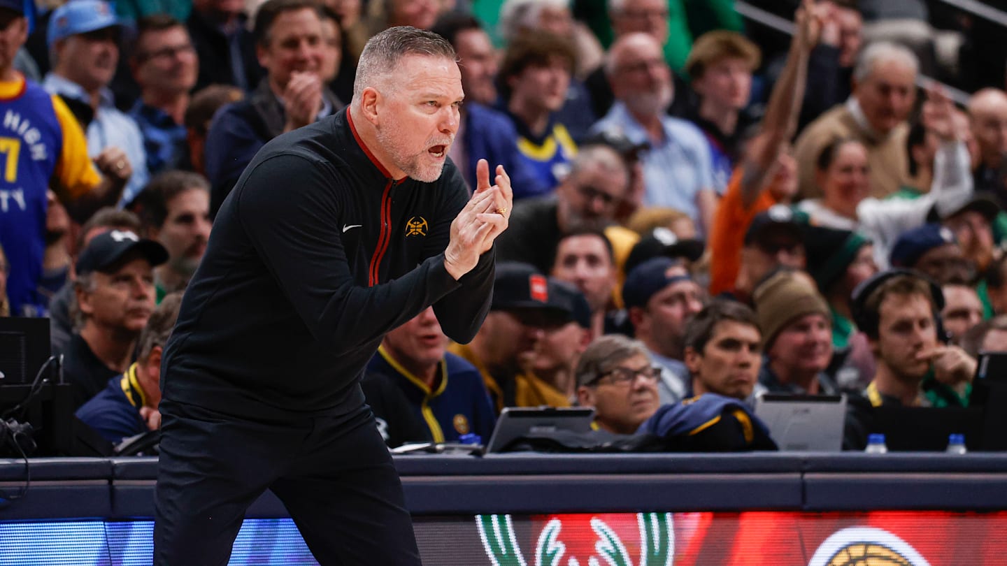 NBA insider offers unique look inside a Michael Malone timeout huddle