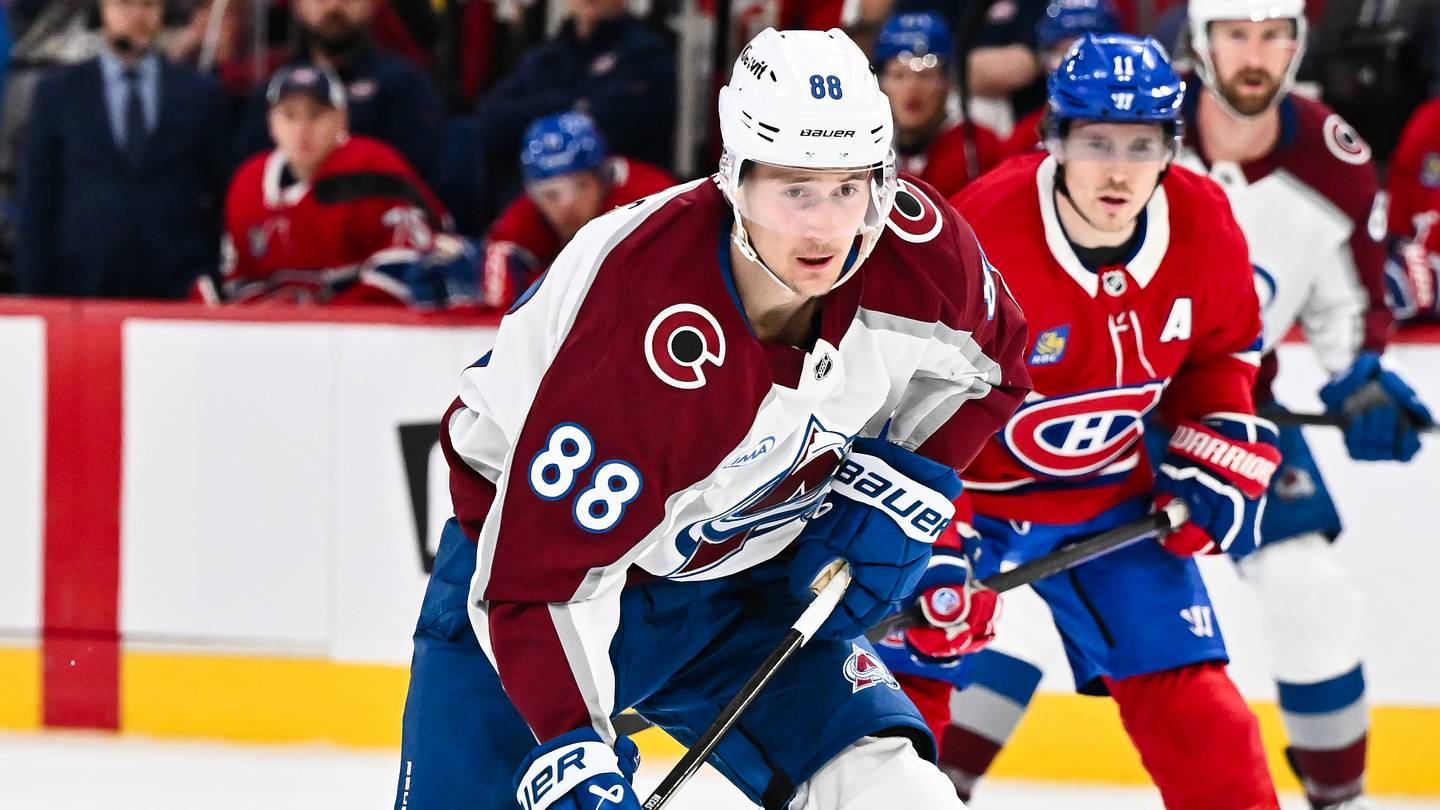 Colorado Avalanche rumors: Could Nelson extension mean Martin Necas trade?