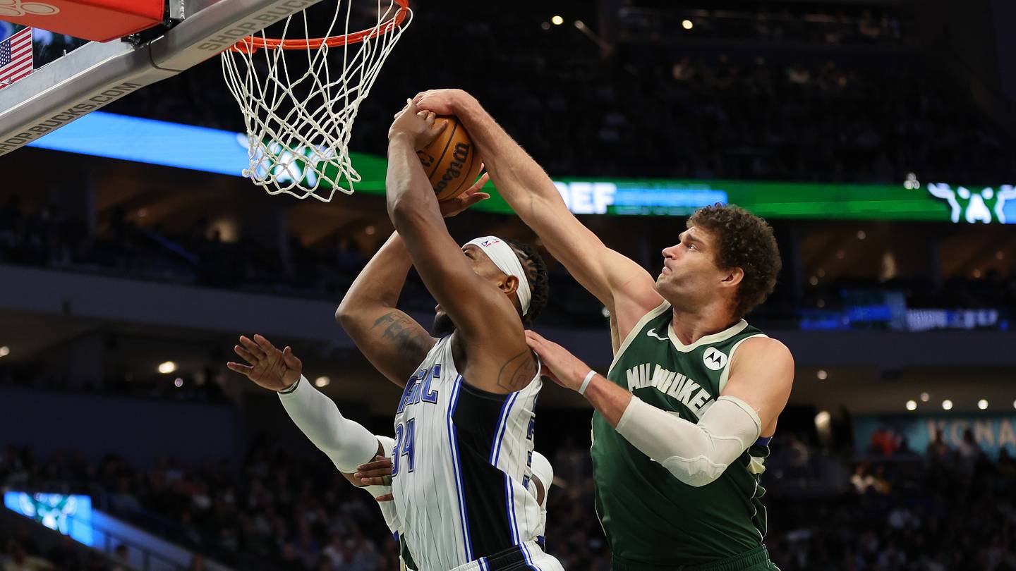 Grade the trade: Bucks go all-in on small ball in mock deal with Lakers ...