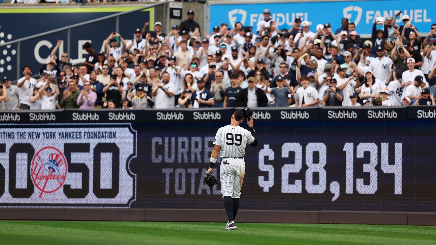 Yankees fans get first experience without 'New York, New York' playing ...