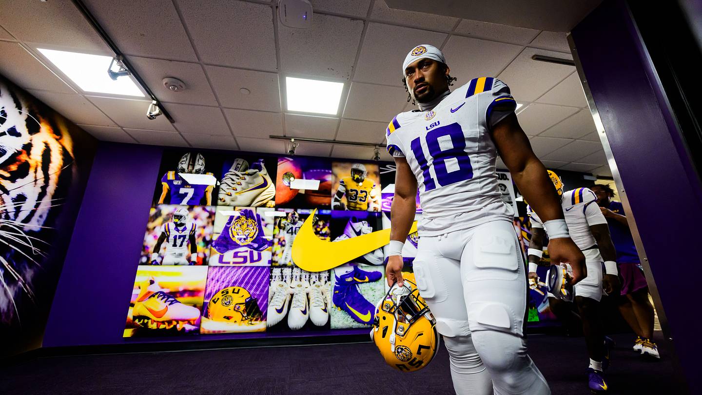 The LSU Football team will make its way into the top ten of the AP Poll