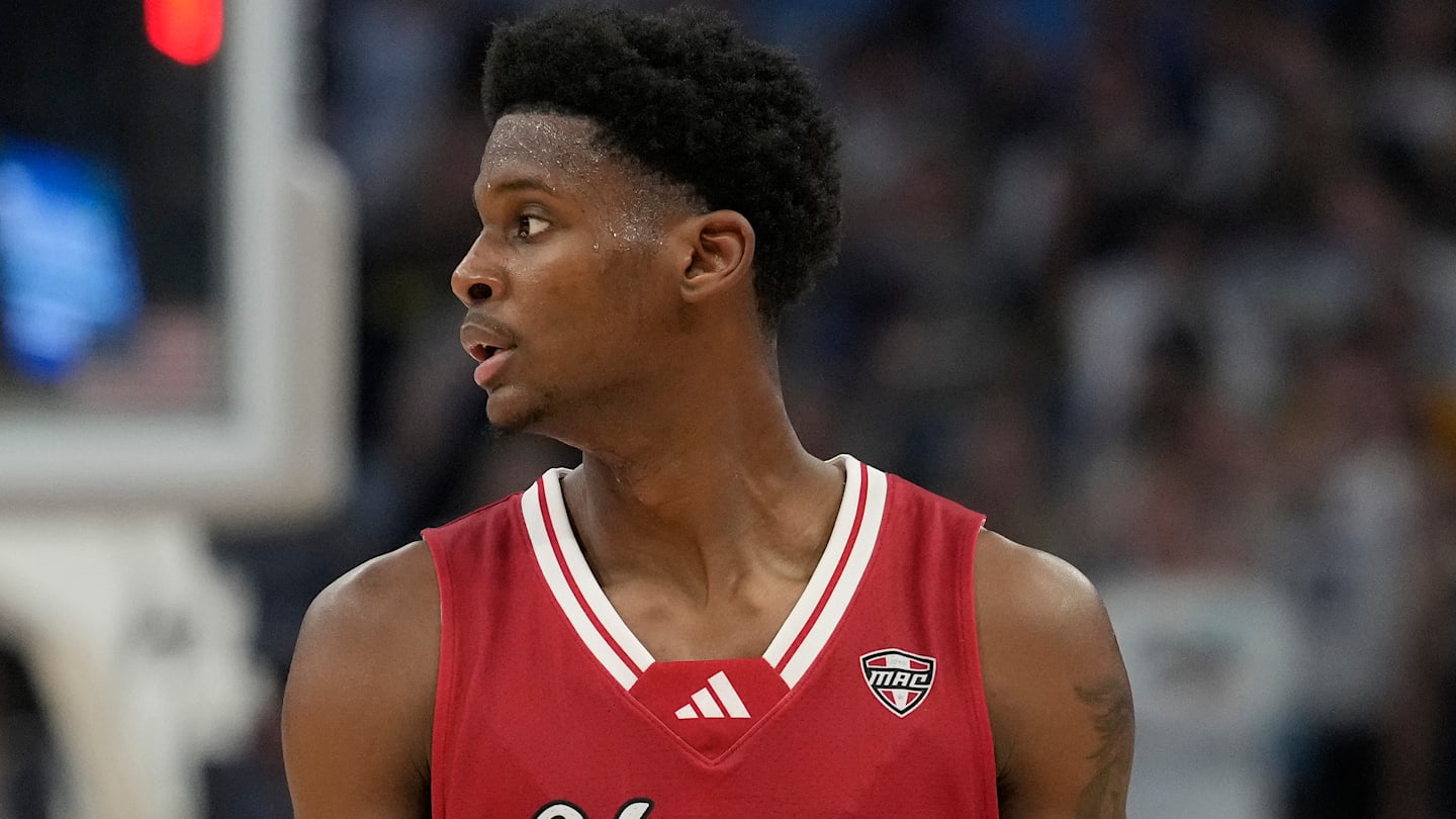 New Badger Xavier Amos Named One of the Best Fits in the Portal by 247 ...