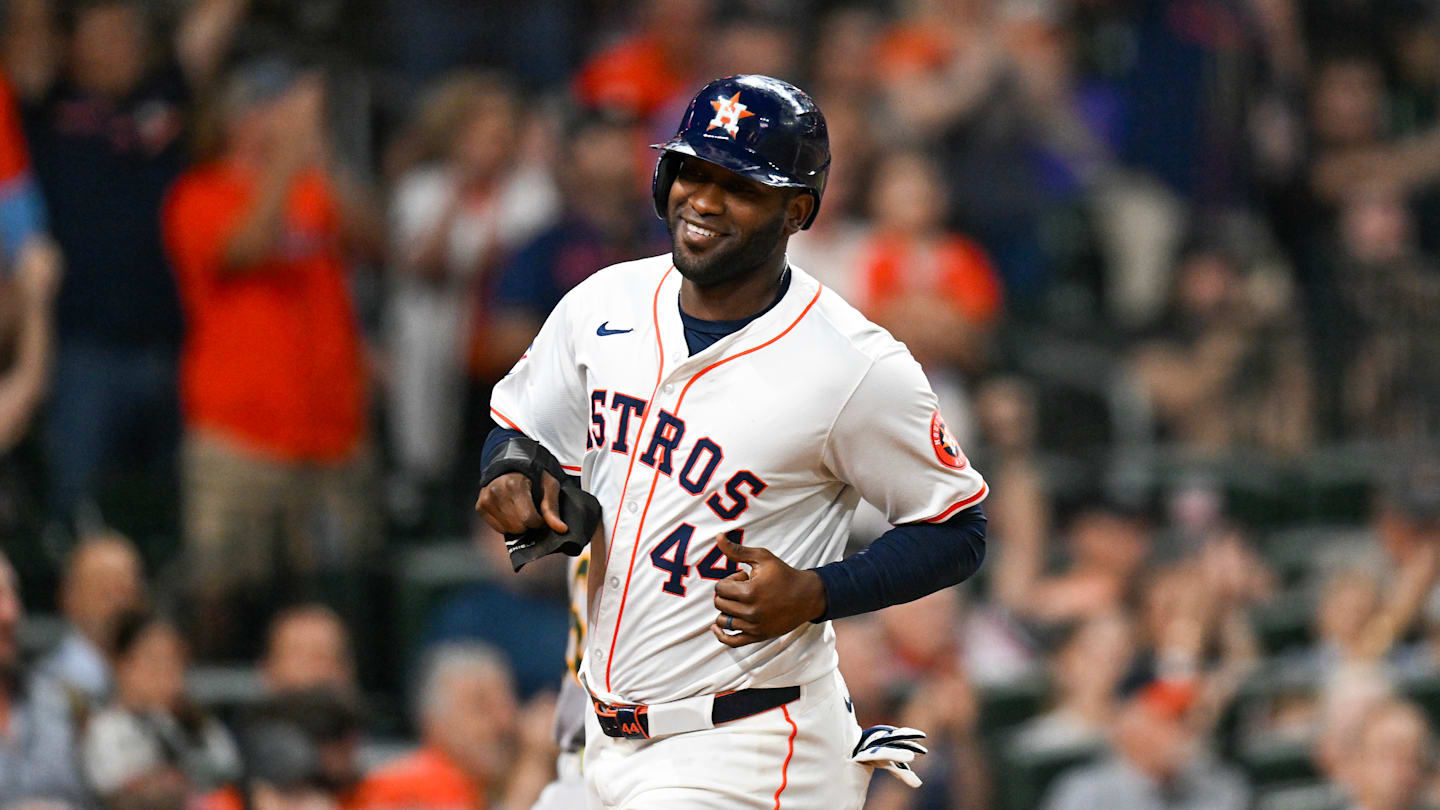 Astros haters will cry after Yordan Alvarez defies odds again in MLB ...