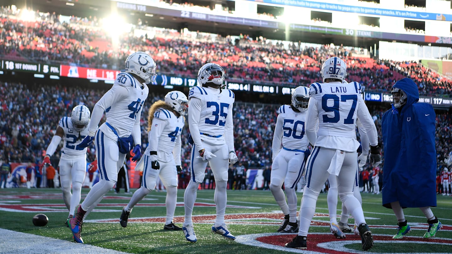 Updated playoff standings after the Colts narrowly defeated the ...
