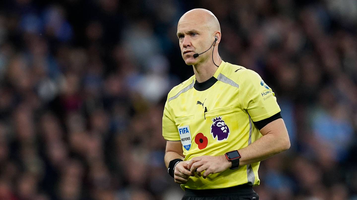 Chelsea vs Arsenal: Who is the referee and VAR for the Premier League ...