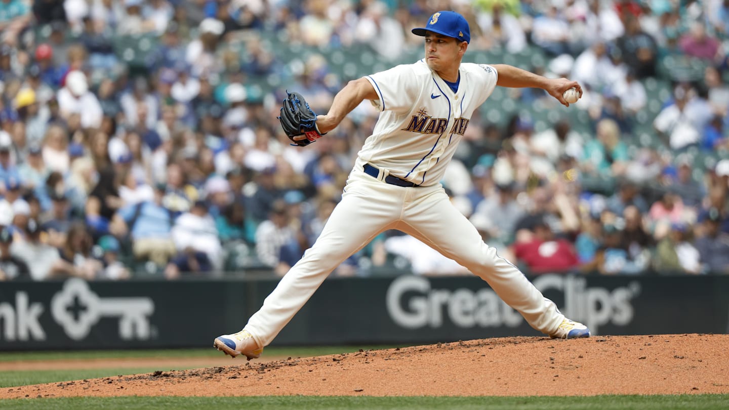 Former Seattle Mariners Ace Pitcher in Search of New Team After Option ...