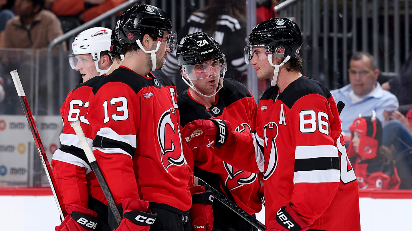 Predicting New Jersey Devils final 23-man roster and line projections ...