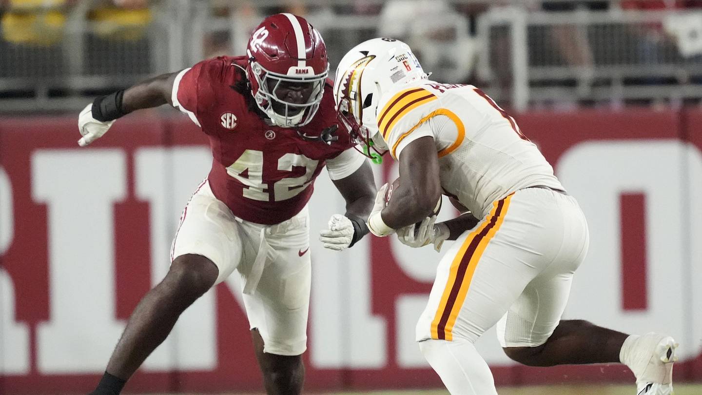 Who Will Become the New Alpha in Alabama's Wolf Linebacker Pack?