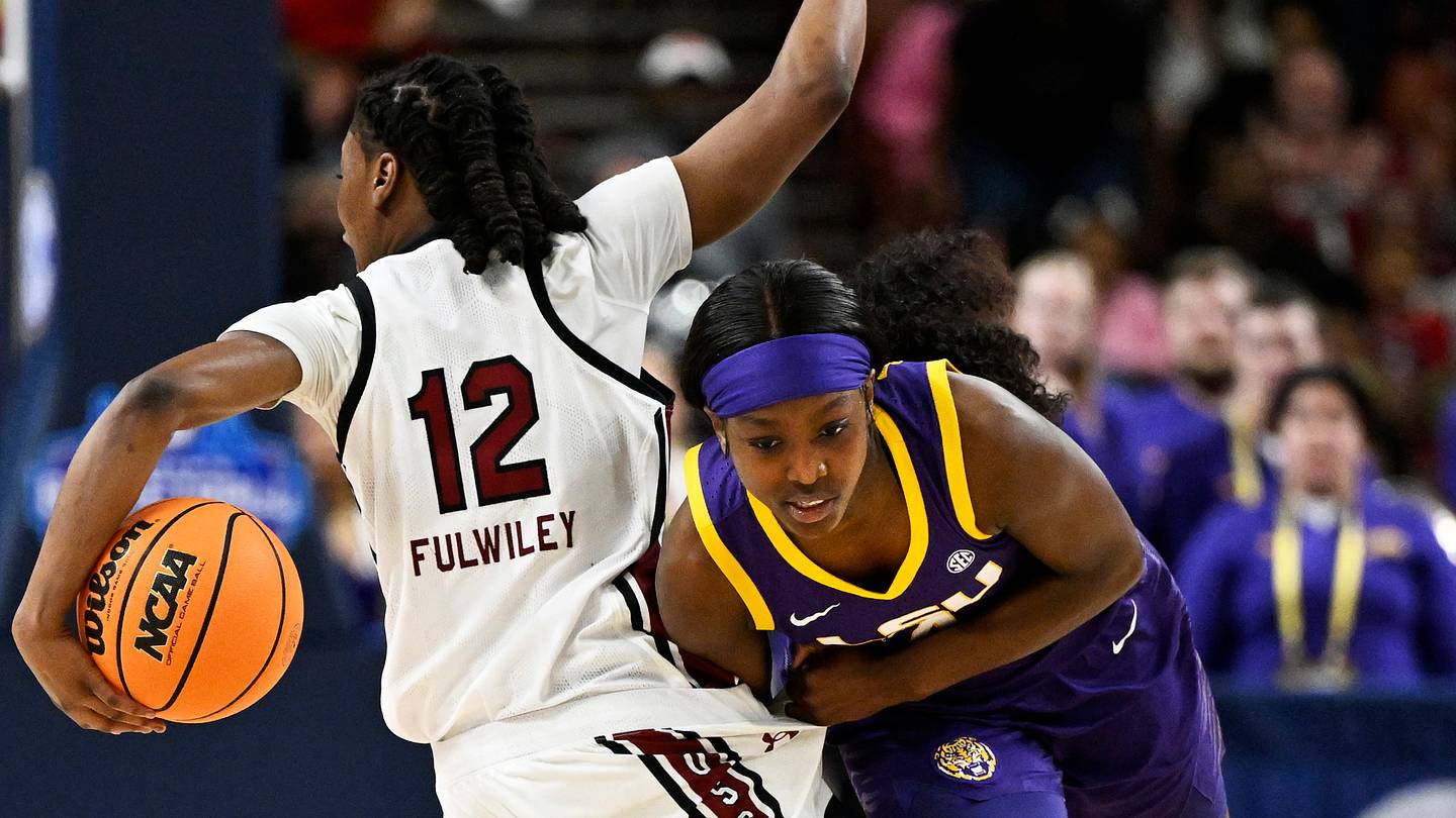 Top-Five Showdown: No. 5 LSU Tigers vs. No. 2 South Carolina Gamecocks ...