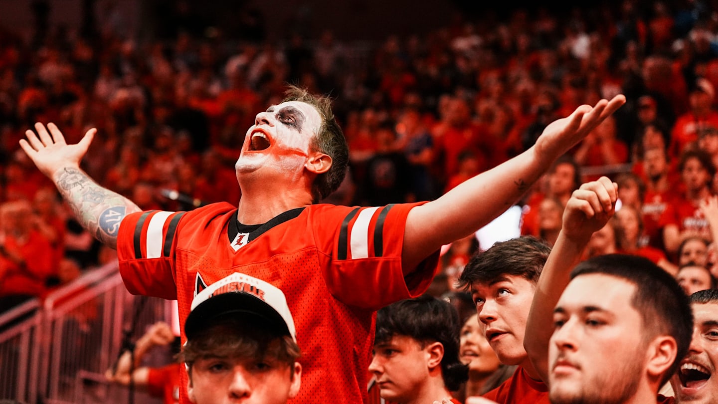 Louisville basketball fans cannot stop laughing at Kentucky’s early ...
