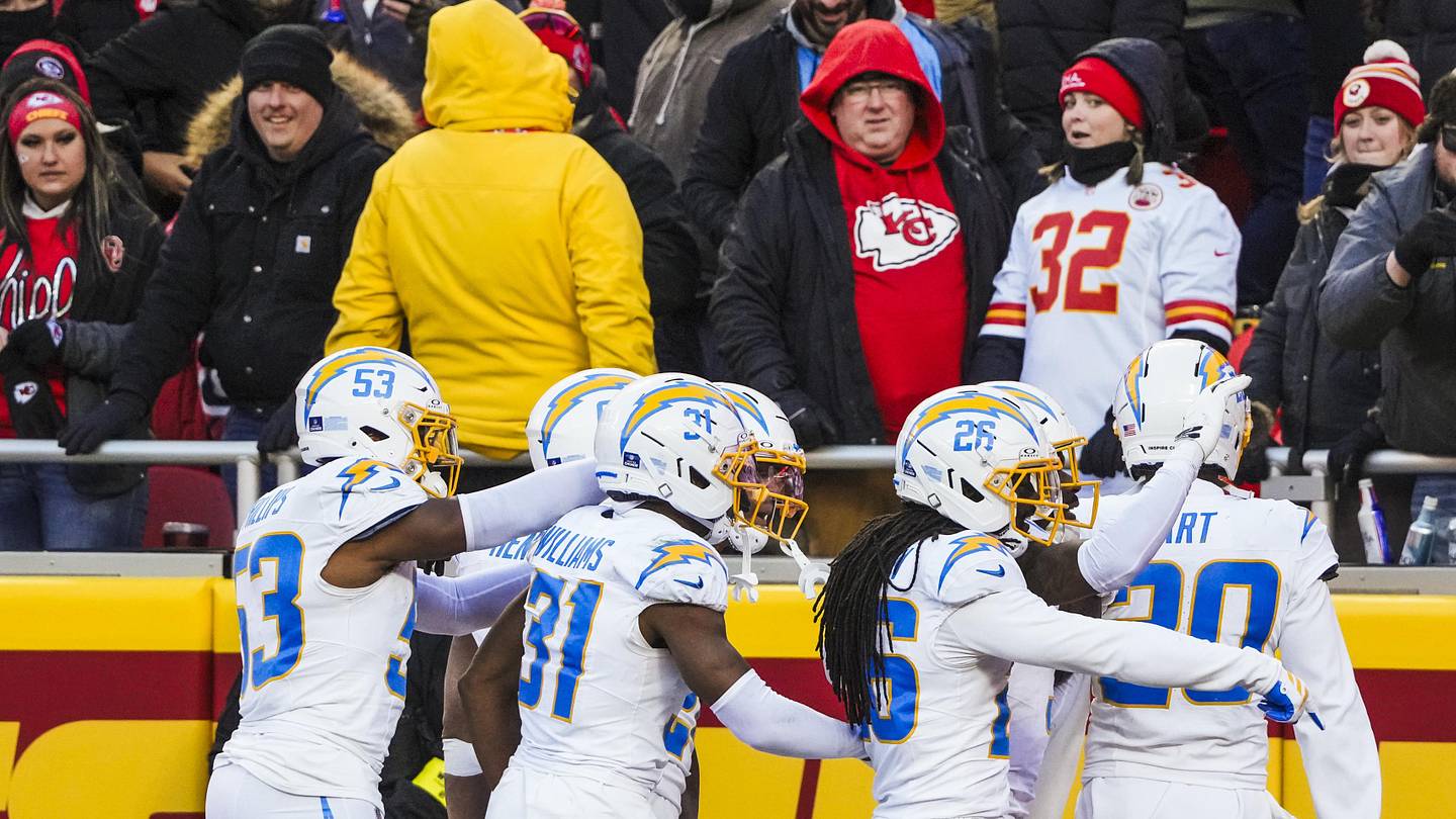 Chiefs fans cry foul after loss and accuse Chargers of being dirty