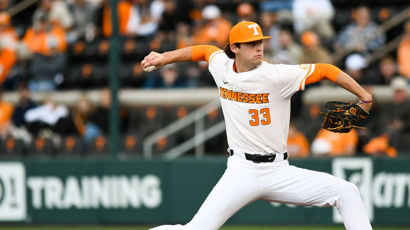 How AJ Russell's Injury Impacts Tennessee