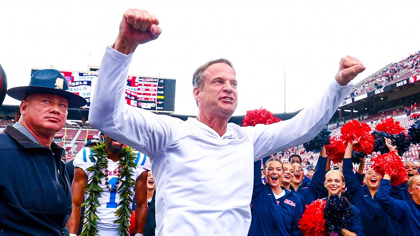 Major Head Coach Predicted to Win National Title After Joining College ...
