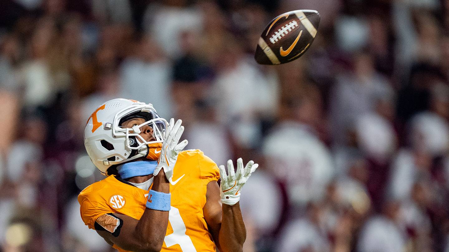 Everything you need to know about Tennessee football vs Georgia