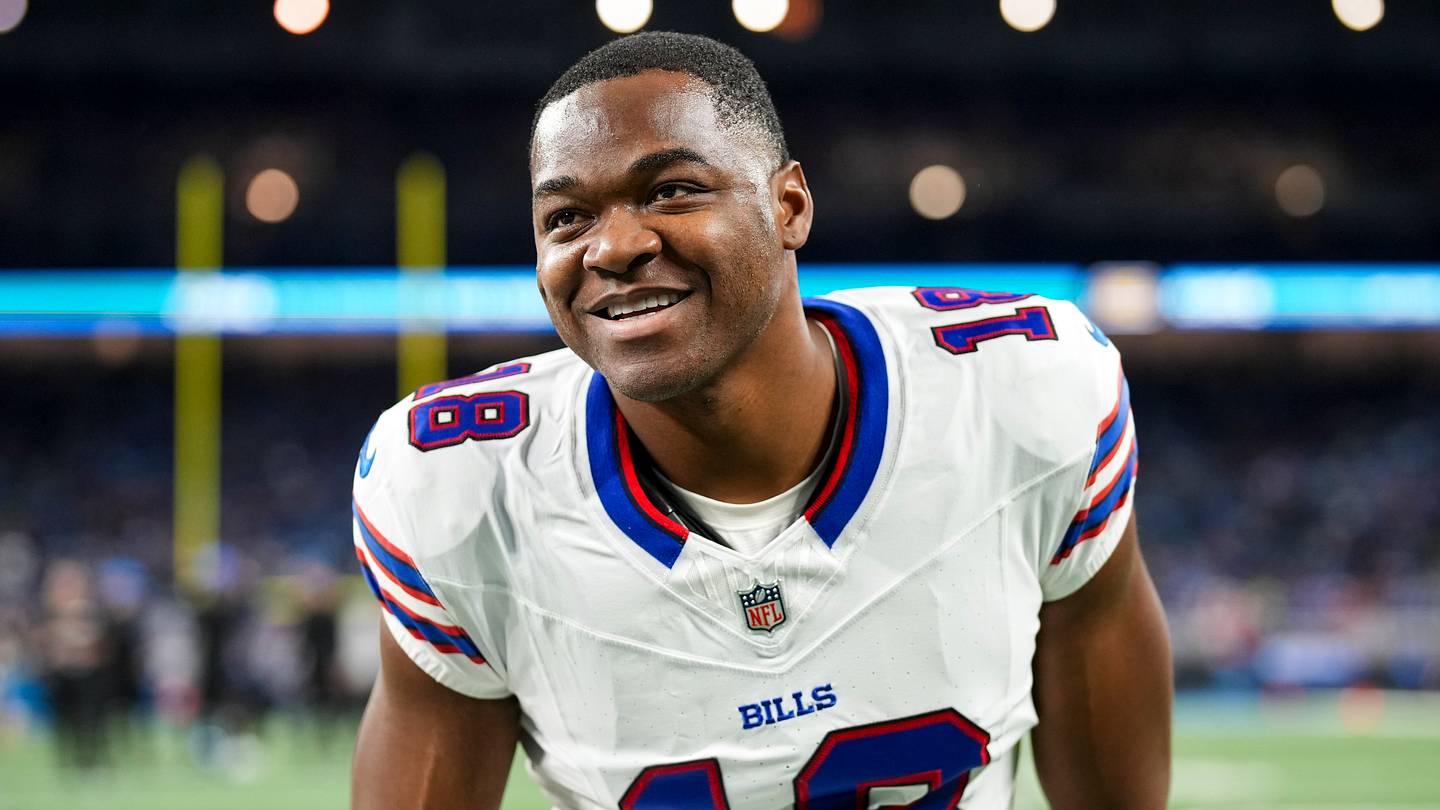 Amari Cooper demonstrates team-first attitude heading into AFC ...
