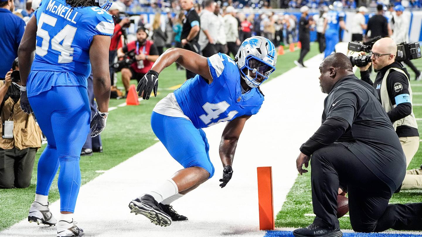 Lions make inevitable move to move on from edge rusher James Houston