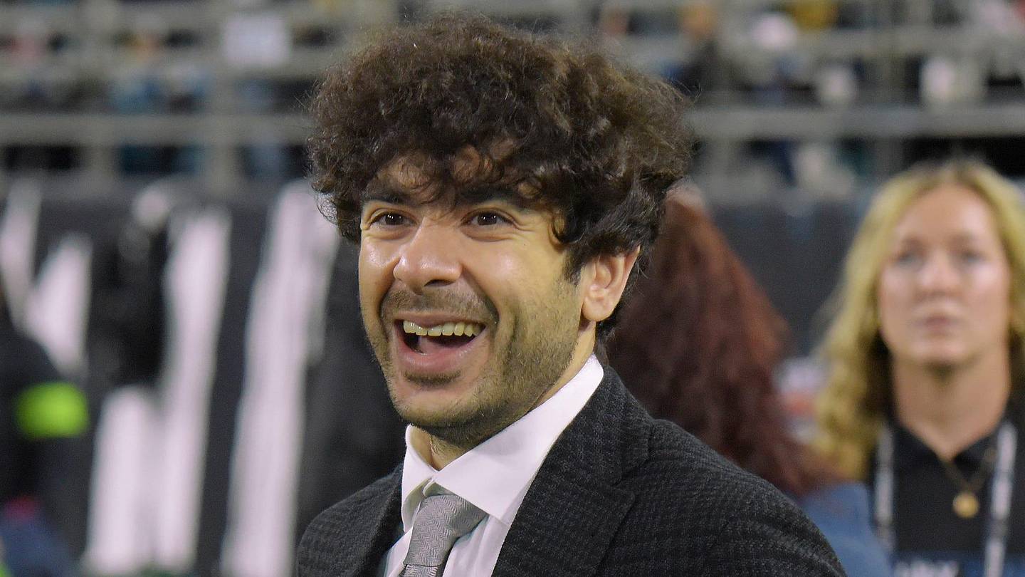 AEW, Tony Khan Getting Sued By Kevin Kelly And The Tate Twins, Judge ...