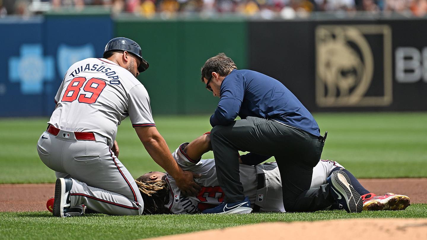 Slow-motion replay of Ronald Acuña Jr. injury has Braves fans in disarray