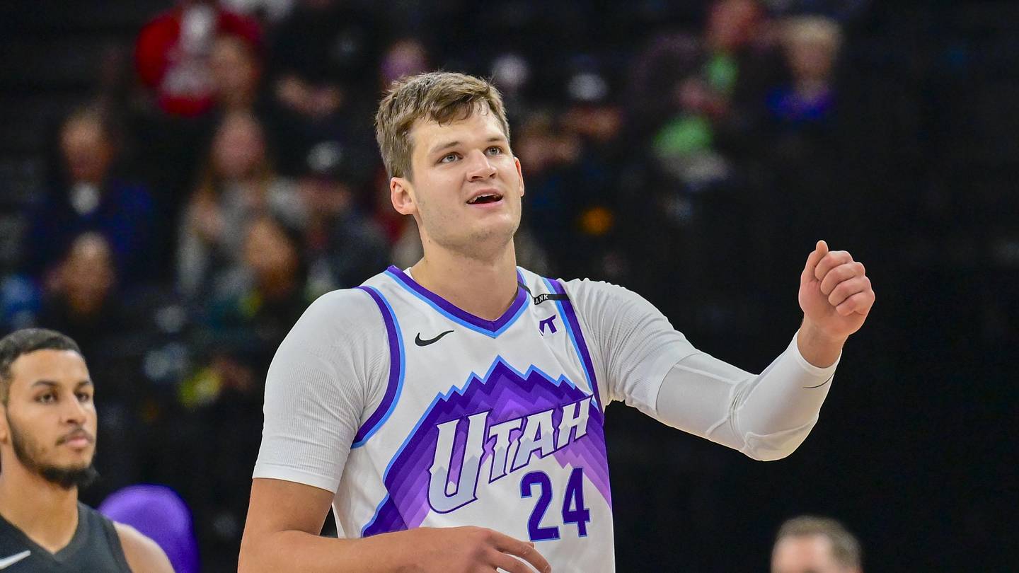76ers witness a perfect trade target emerge at the worst possible price