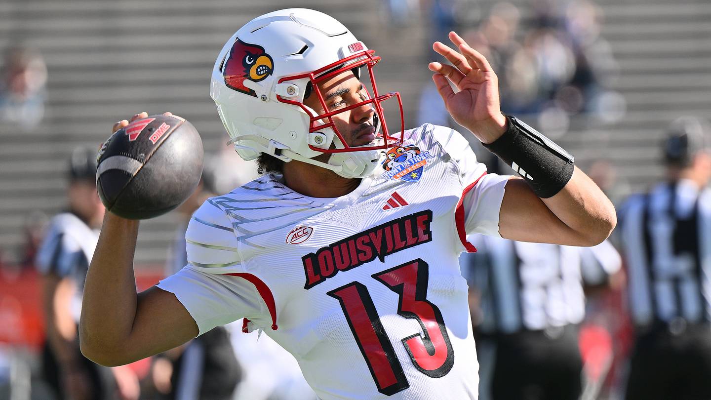 Louisville football QB immediately on transfer watch after Jeff Brohm's ...