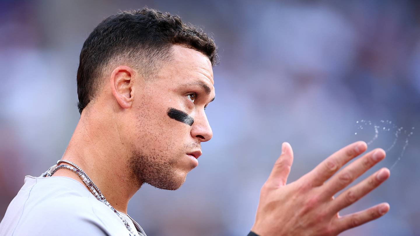 Yankees fans' panic reaches all-time high with Aaron Judge out of ...