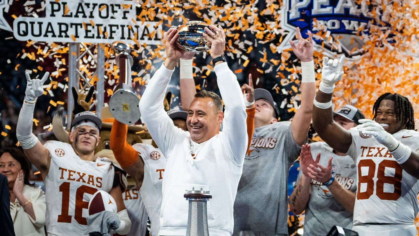 New CFP Prediction Will Make Texas Longhorns Fans Very Happy