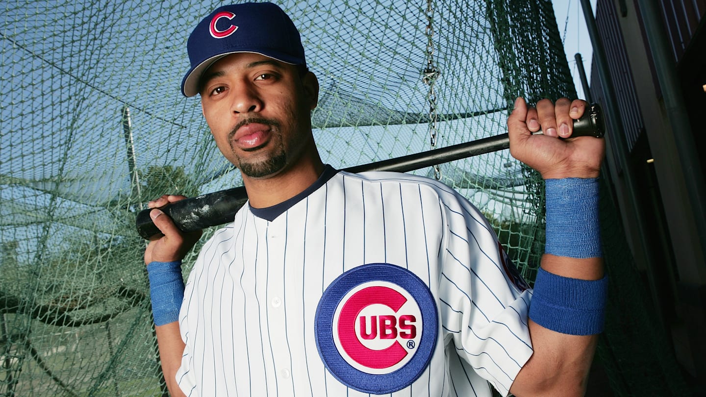 Cubs Hall of Fame weekend dates announced; Sammy Sosa and Derrek Lee to ...