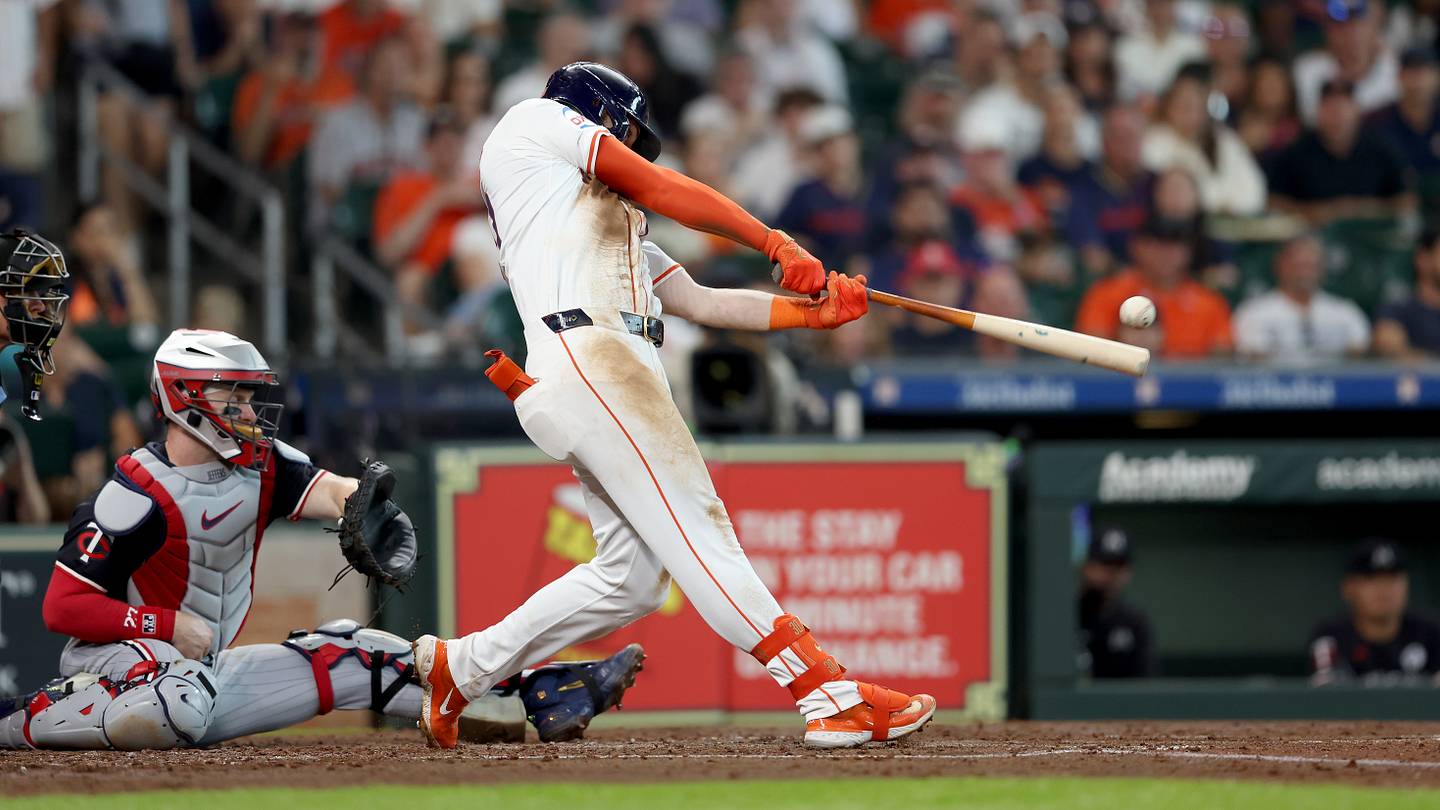 Kyle Tucker painful foul tip sends Astros disaster season further down ...