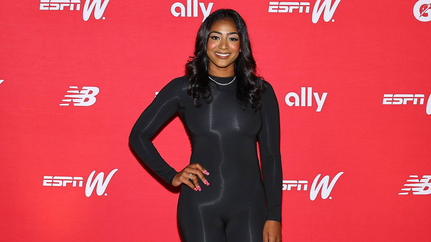 UNC Women's Basketball: Deja Kelly makes history with new NIL deal