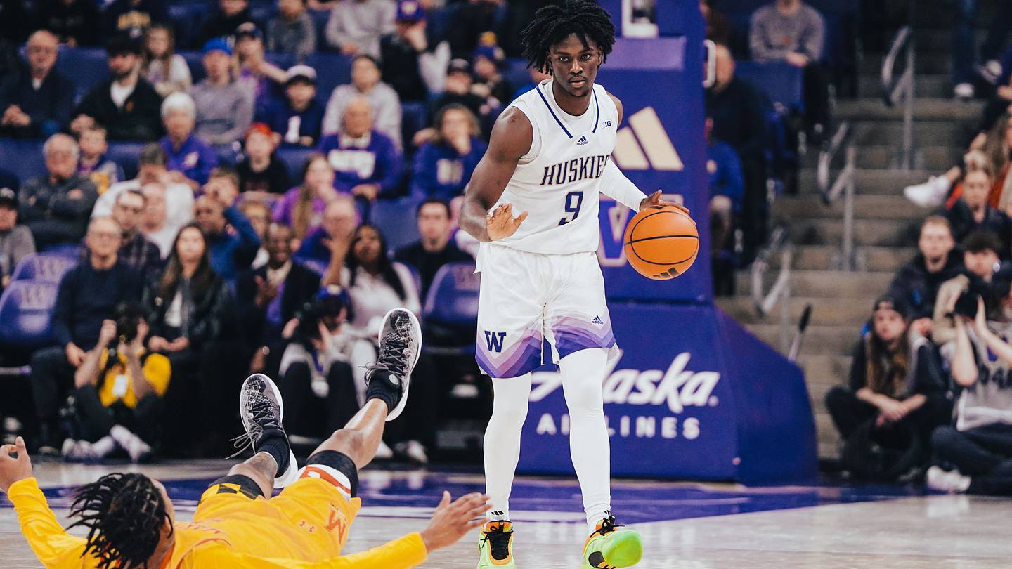 The Many Coaching Moves of UW's Danny Sprinkle