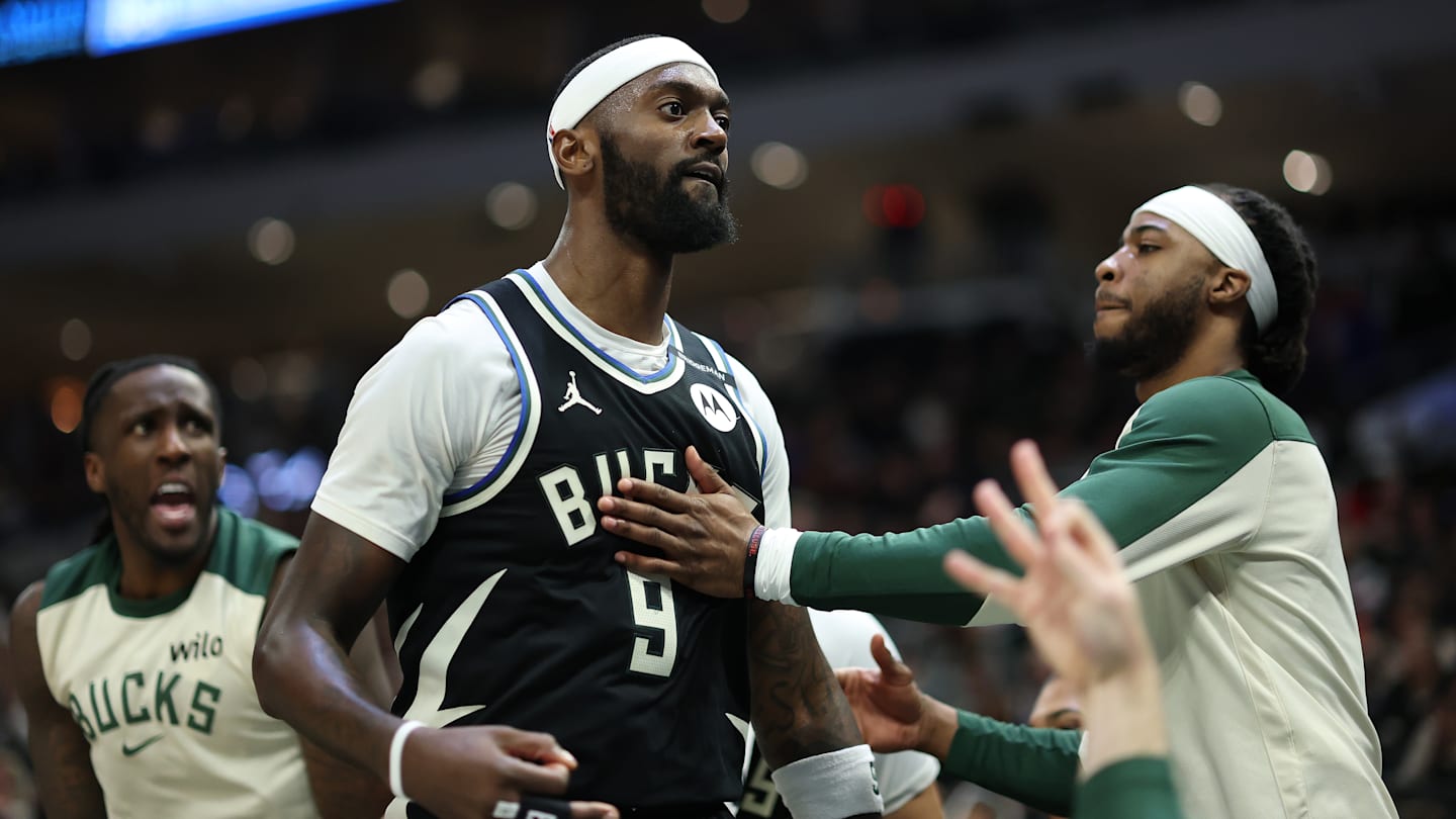 1 Question that will make or break Bucks' 'Death Lineup' against rival ...