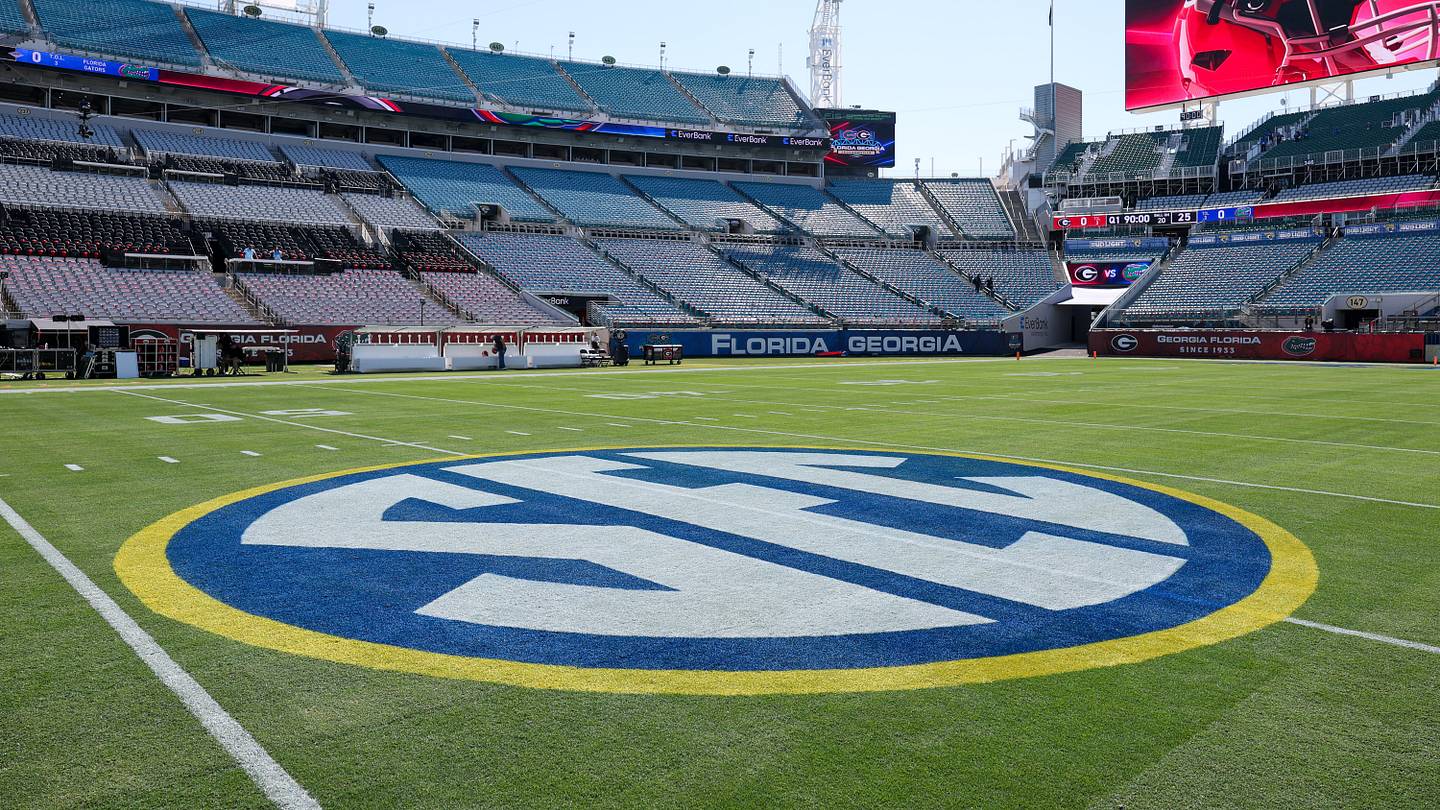SEC powerhouse named the most-watched college football team of 2025 ...