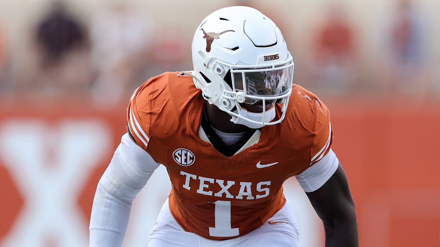 3 Texas players 'under the spotlight' in the Red River Rivalry
