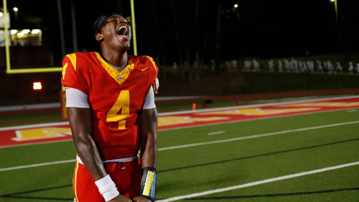 Hezekiah Millender Announces Commitment to Georgia Football