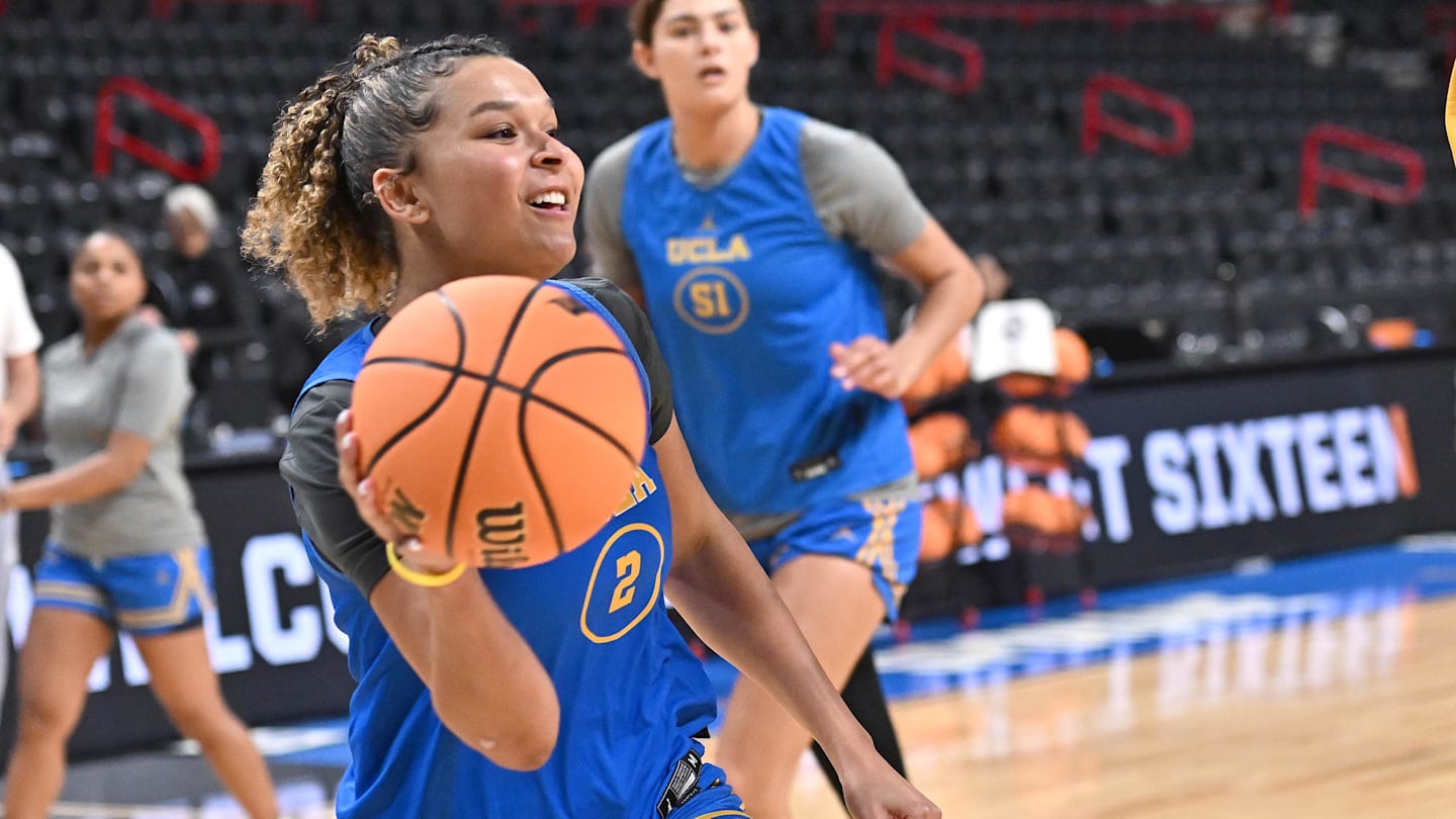 Duck Women's Basketball picks up transfer shooter from UCLA