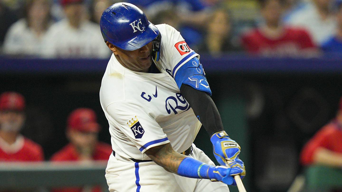 MLB insider makes obvious prediction about scuffling Royals star’s future