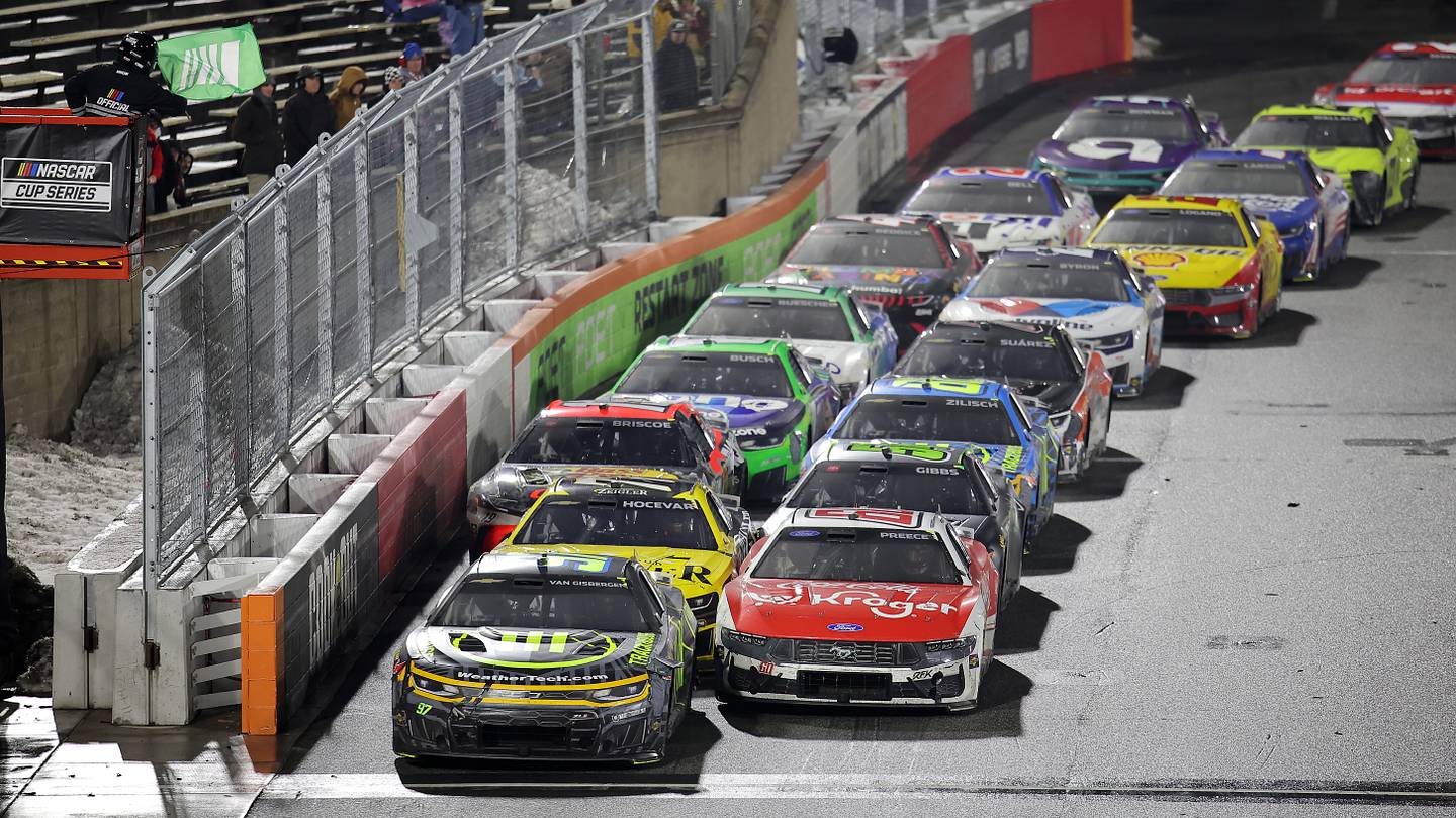 1 NASCAR Cup driver has a new car number for the 2026 season