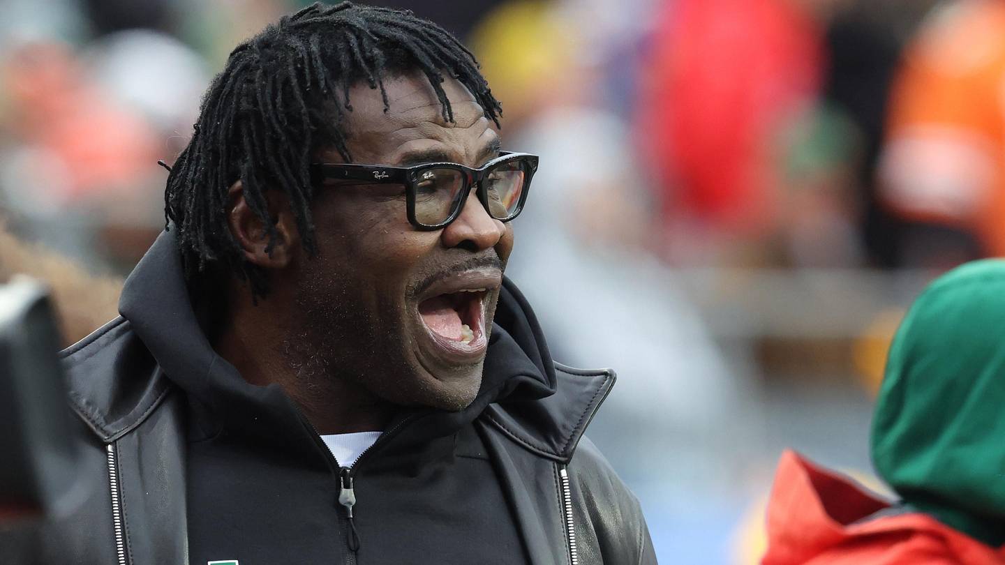 Michael Irvin Takes Issue With Stephen Jones, Cowboys 'Flexing' on ...