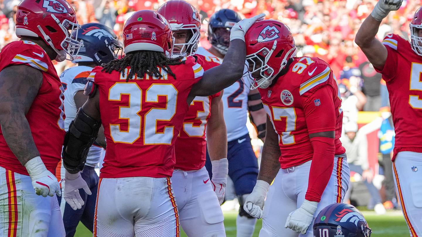 Chiefs Rookie Just Stole Draft Bust's Number in Confusing Move