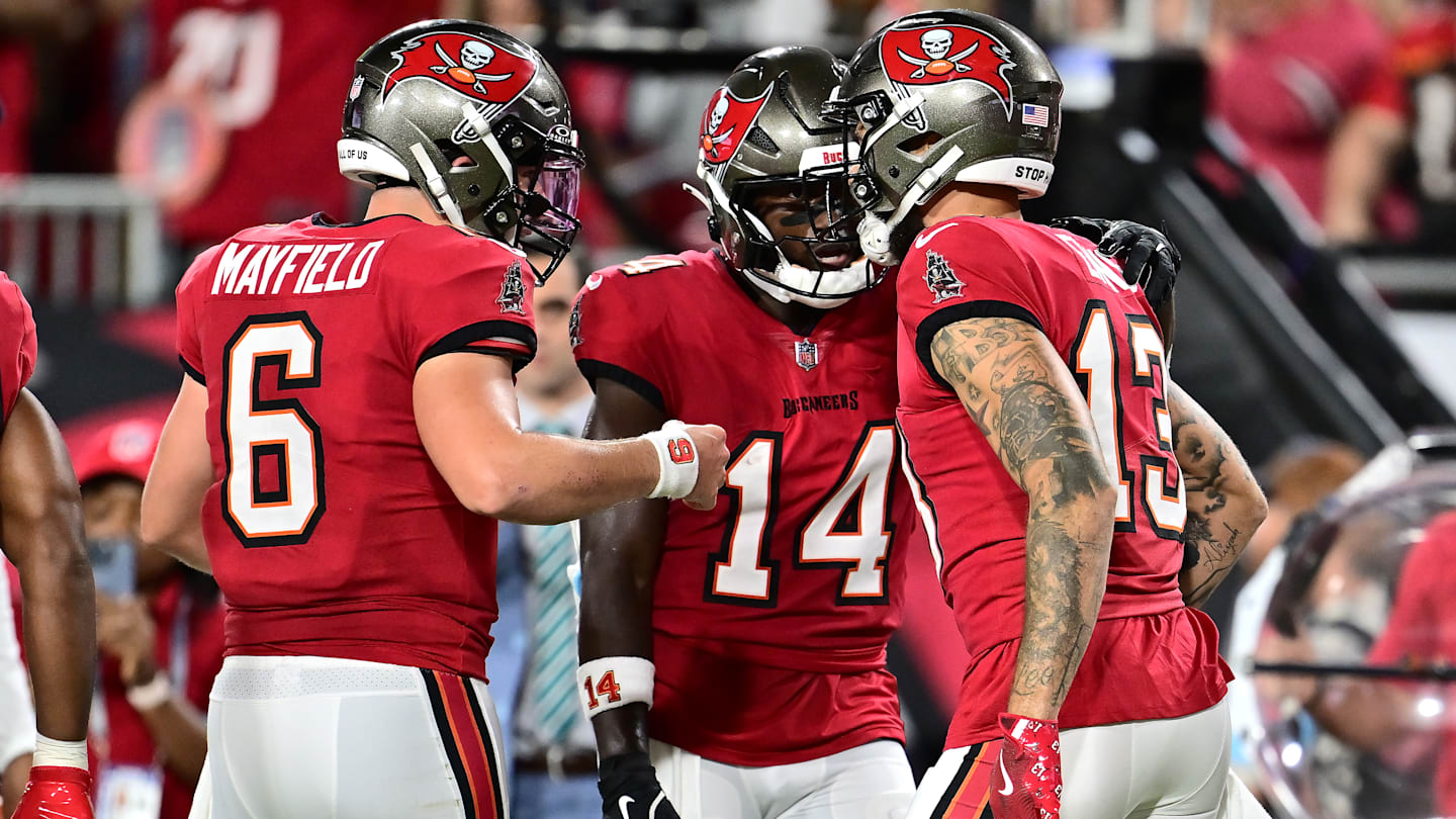 3 moves Buccaneers need to make now that Liam Coen is returning next season