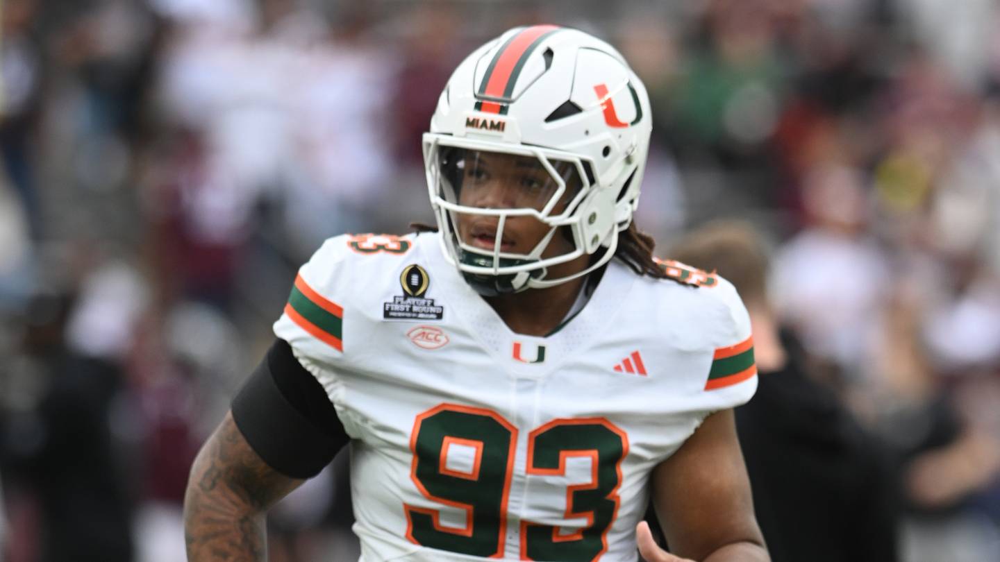 Miami football transfer fumbled his chance of being a local legend for ...