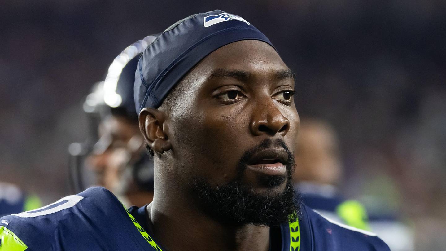 DeMarcus Lawrence's Shot at Cowboys Resurfaces After Making Super Bowl ...